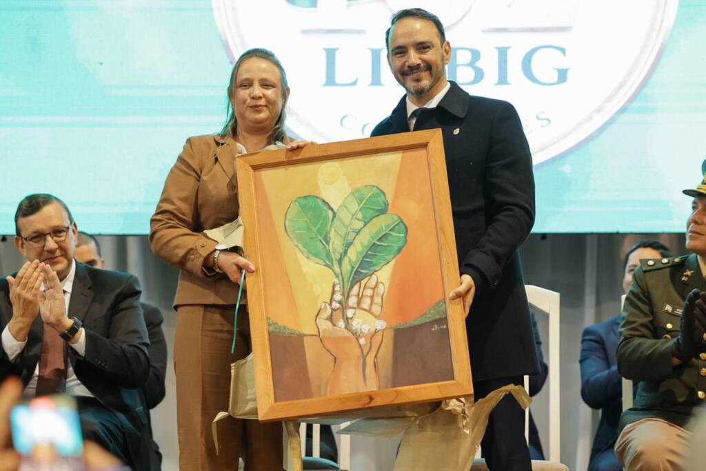 Juan Pablo Valdés anunció nuevas obras en Liebig durante los festejos ...